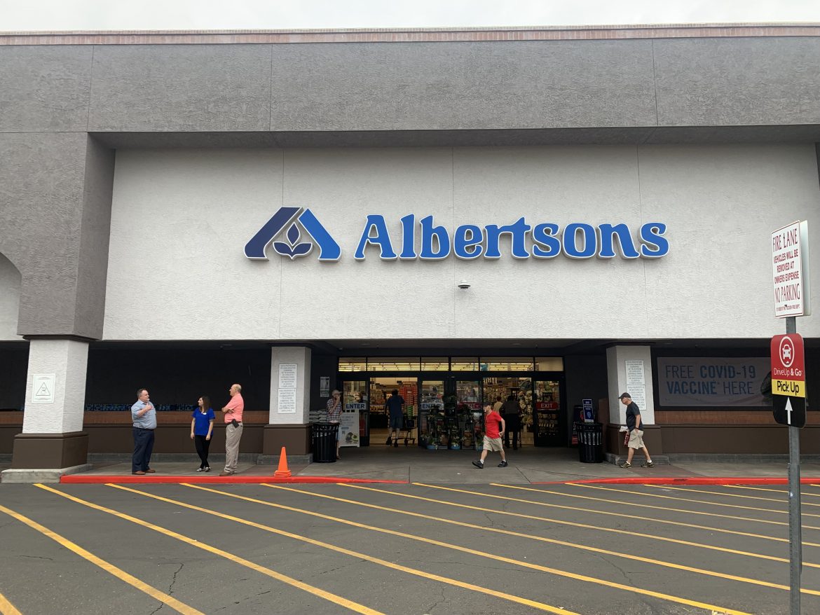 Albertsons Gets New Look at Campbell Plaza - DSW Commercial Real Estate